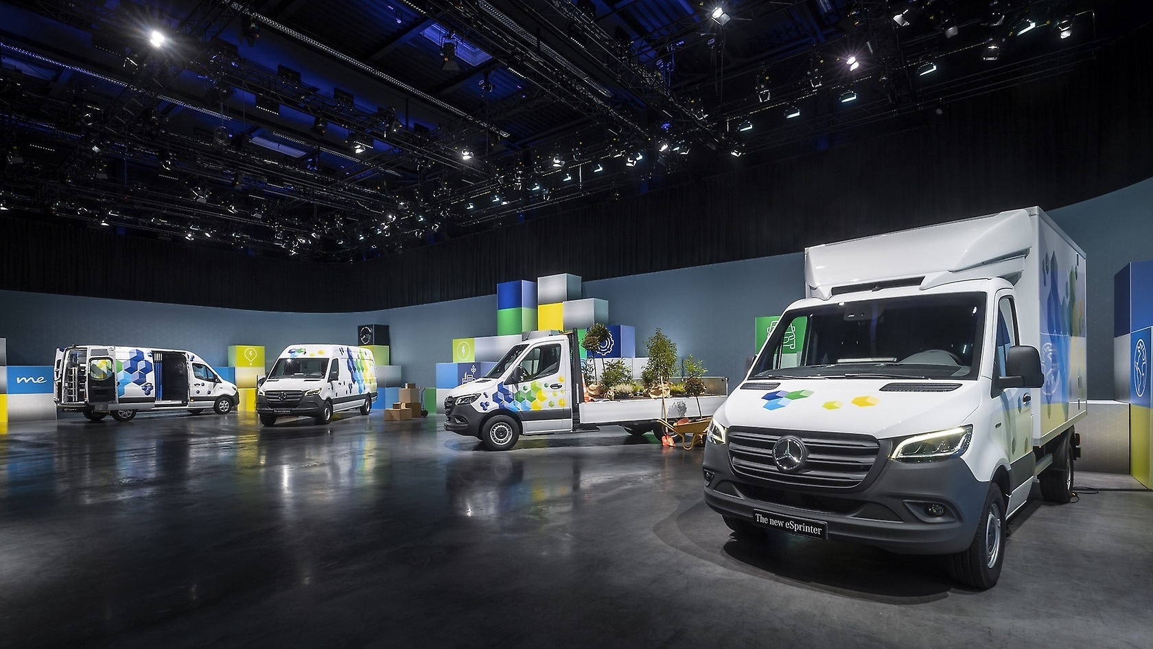 The new eSprinter: The most versatile and efficient Mercedes-Benz eVan ...