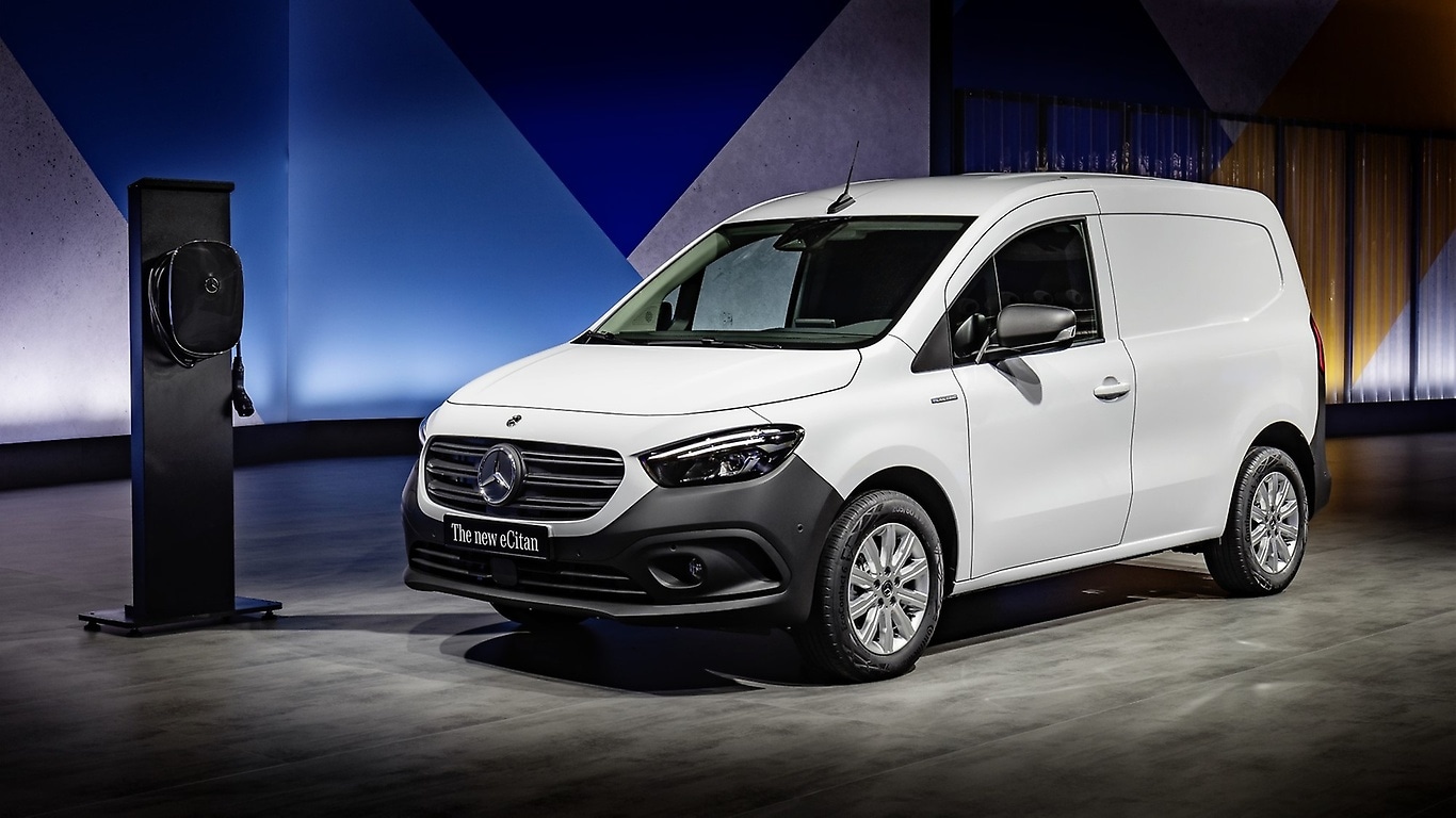 Meilenstein: Mehr 25.000 eVans produziert. | Mercedes-Benz Group ...