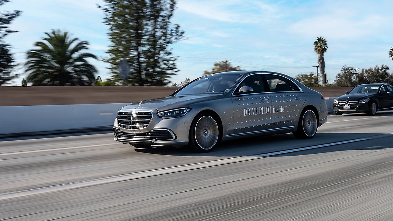 Mercedes-Benz world’s first automotive company to certify SAE Level 3 ...