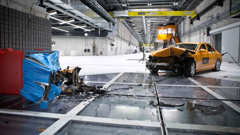 Real-life crash test: Mercedes-Benz electric vehicles are every bit as ...