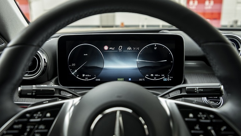 Fourth generation plug-in hybrid. | Mercedes-Benz Group > Innovations ...
