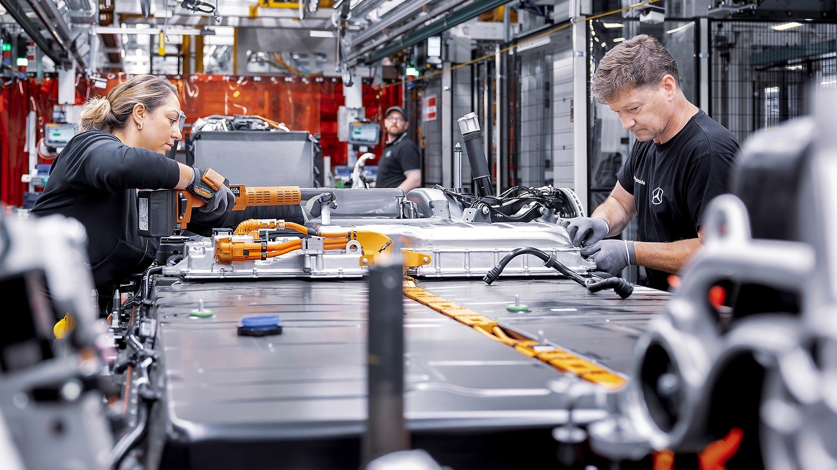 Review 2025: Largest product offensive in companys history | Mercedes ...