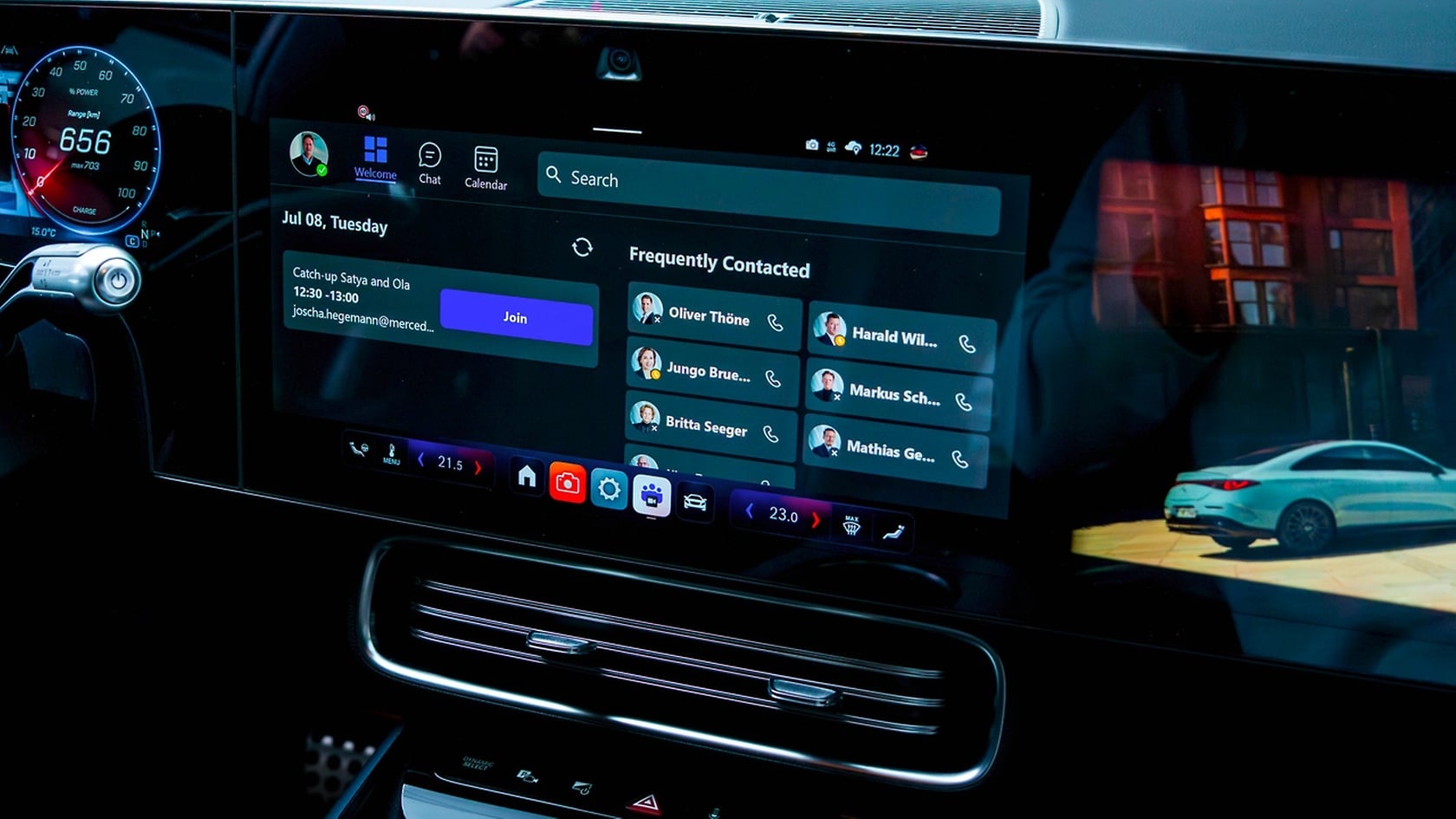 More productivity in the car with improved Meetings app | Mercedes-Benz ...