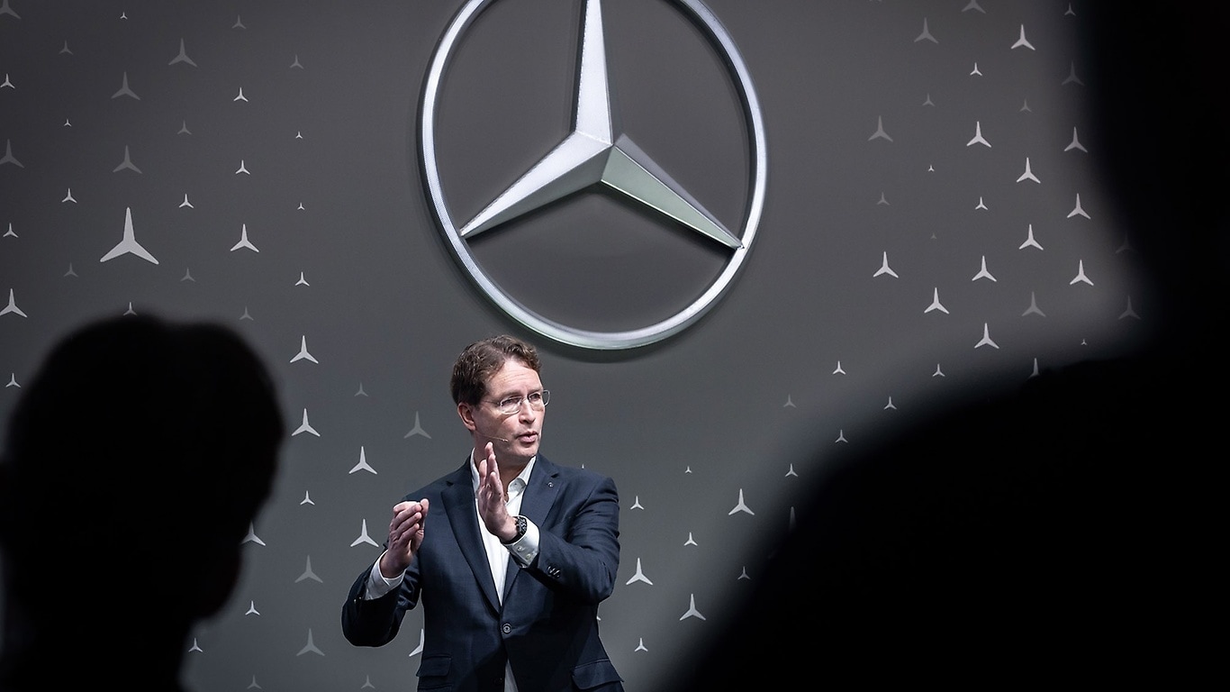 Chronik 2025: Umfangreichste Produktoffensive der ...