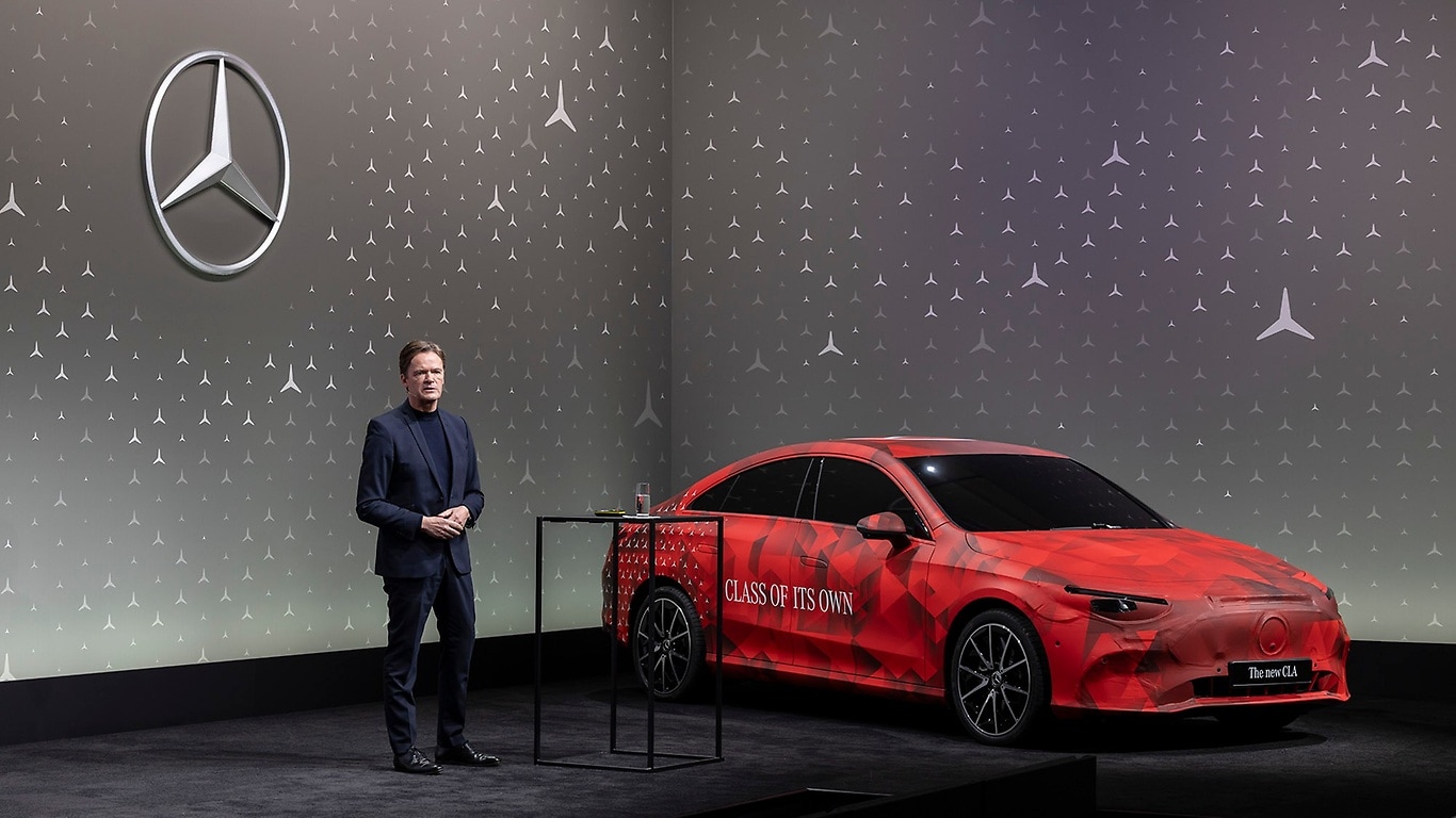 Mastering Transformation: Making Mercedes-Benz leaner, faster and ...