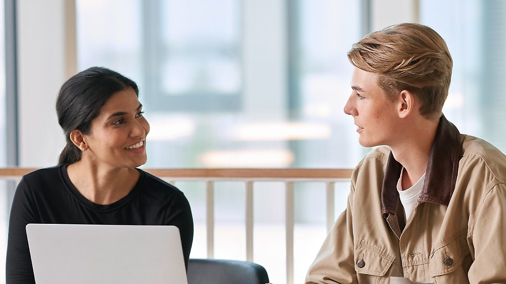 Dual study programme | Mercedes-Benz Group > Careers > Pupils > Dual study