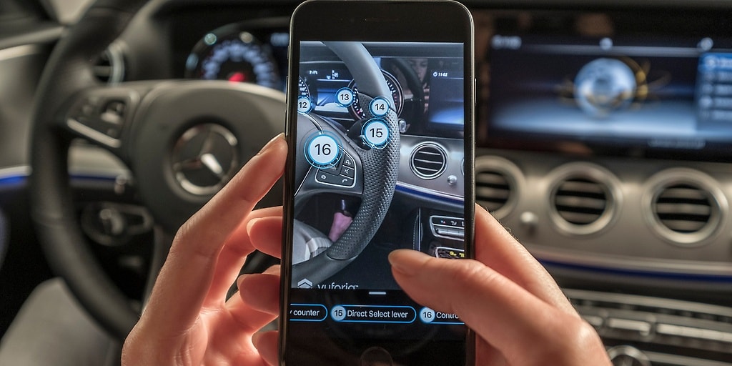 Ask Mercedes - Intelligent Information Hub | Mercedes-Benz Group ...