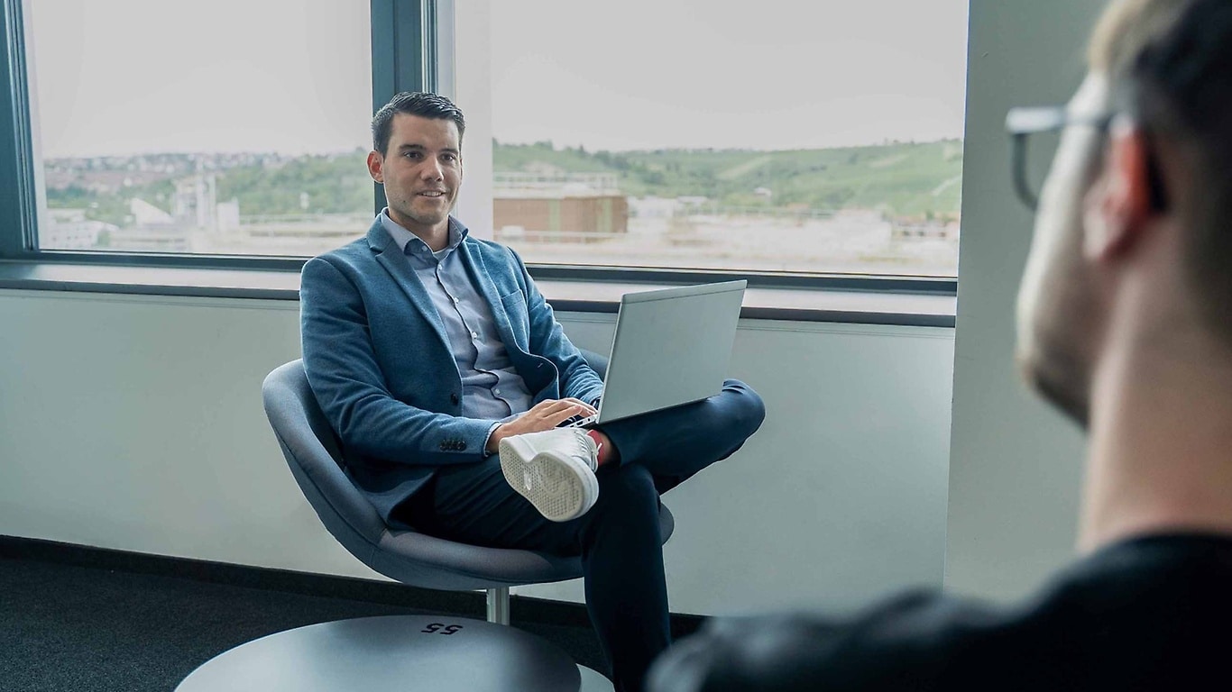 Digitalisiation Strategy at Mercedes-Benz | Interview | Mercedes-Benz ...