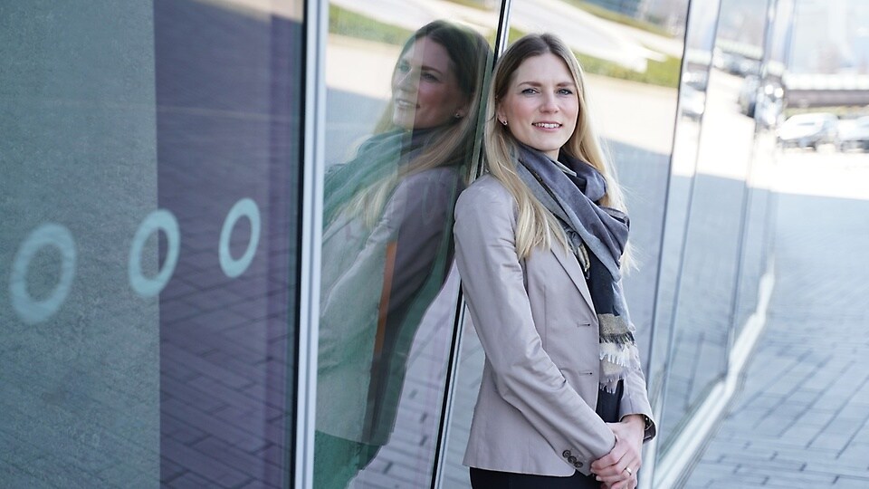 Interview | Organisation, Recht & Kommunikation | Mercedes-Benz Group ...