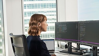 Start your career at Mercedes-Benz | Mercedes-Benz Group > Careers