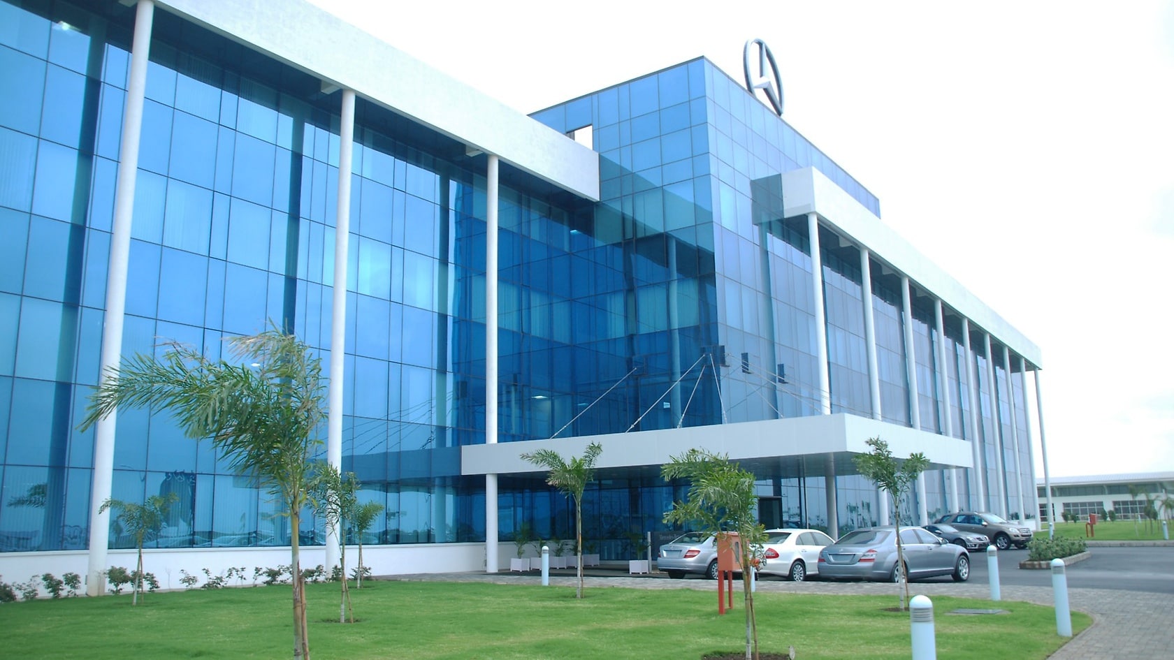 Mercedes-Benz India Private Limited, Pune | Mercedes-Benz Group ...