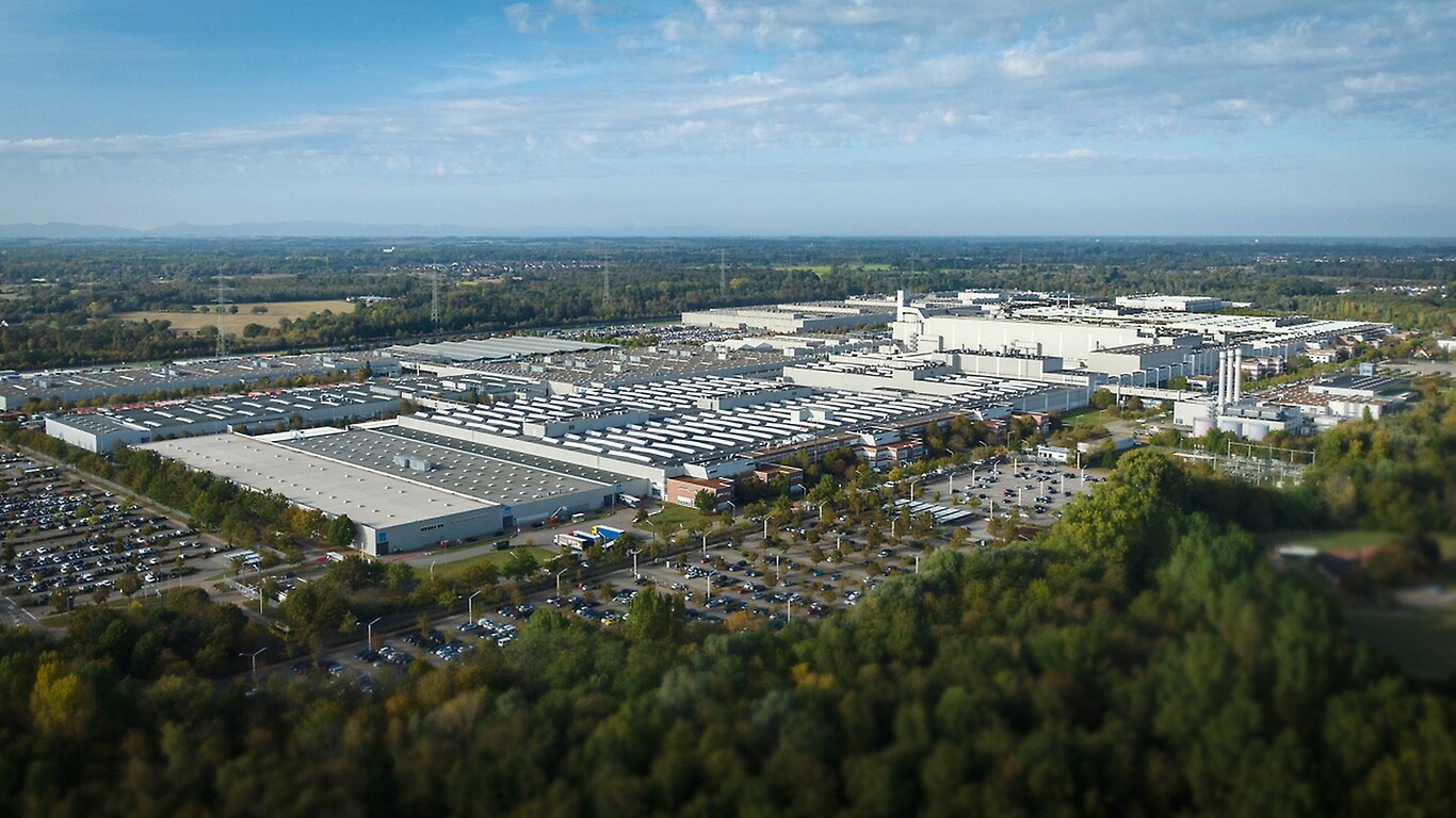 Mercedes-Benz Werk Rastatt | Mercedes-Benz Group > Karriere > Über uns ...