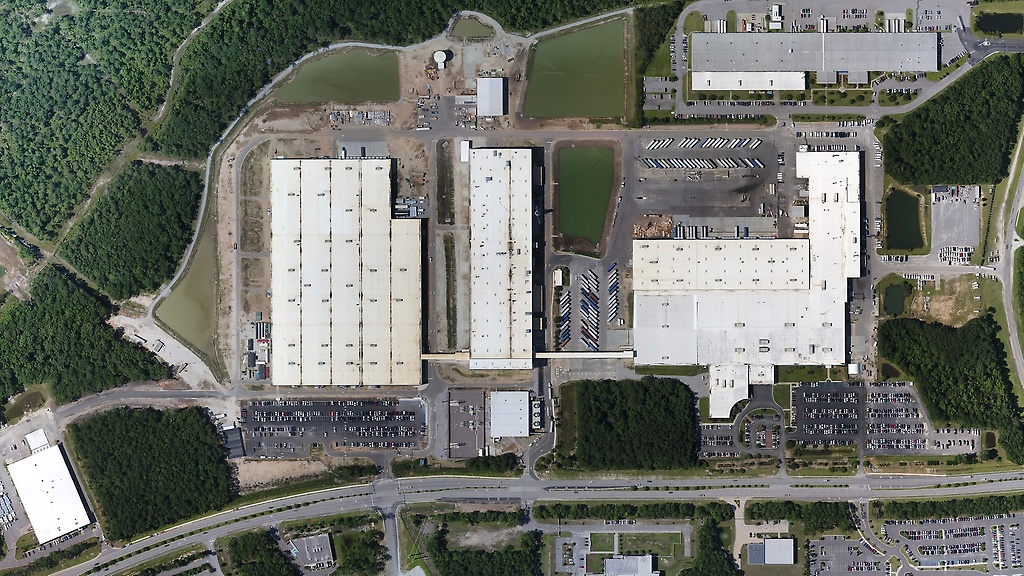 Mercedes-Benz Werk Charleston | Mercedes-Benz Group > Unternehmen ...