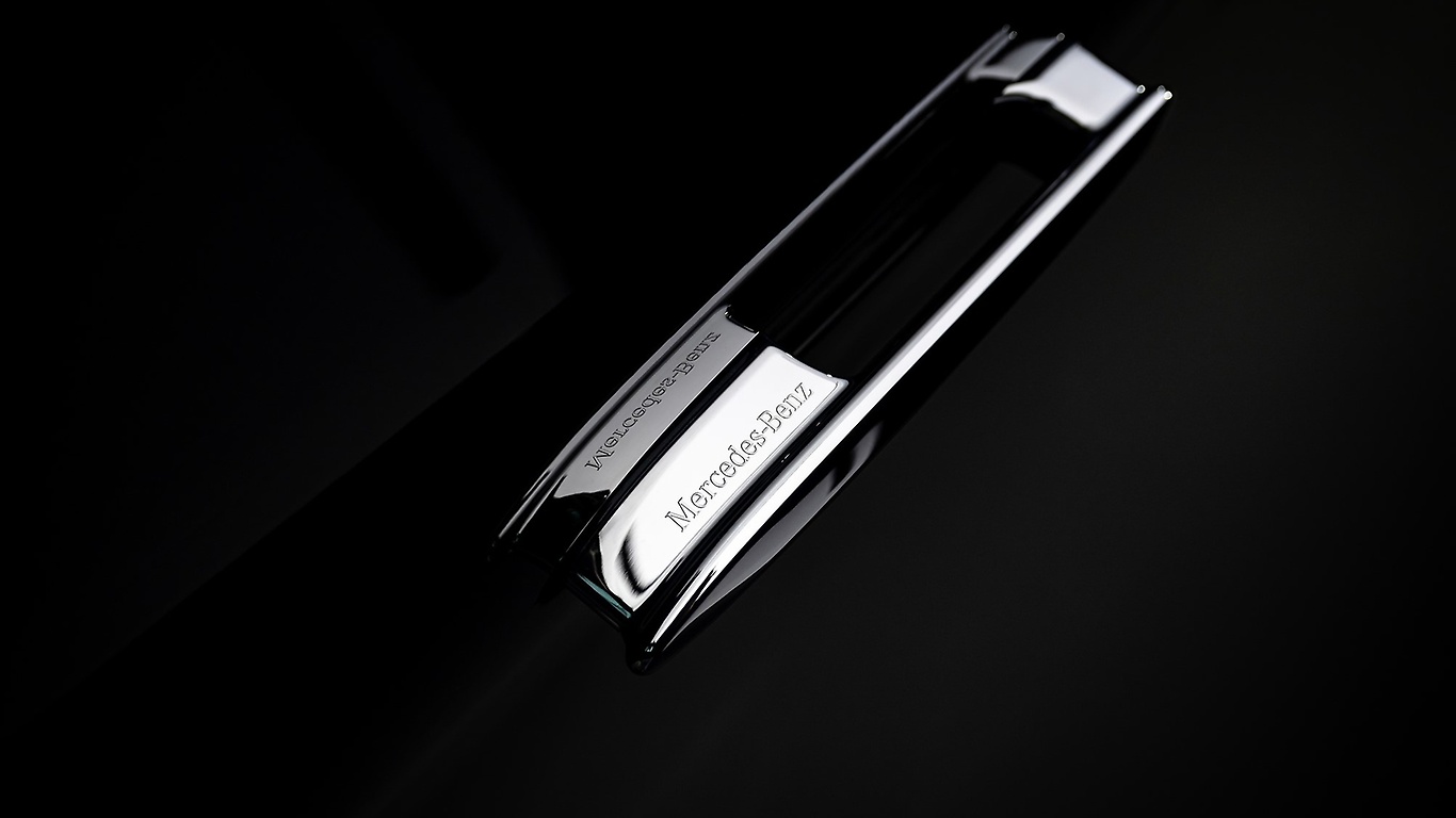 Our strategy | Mercedes-Benz Group > Company > Strategy