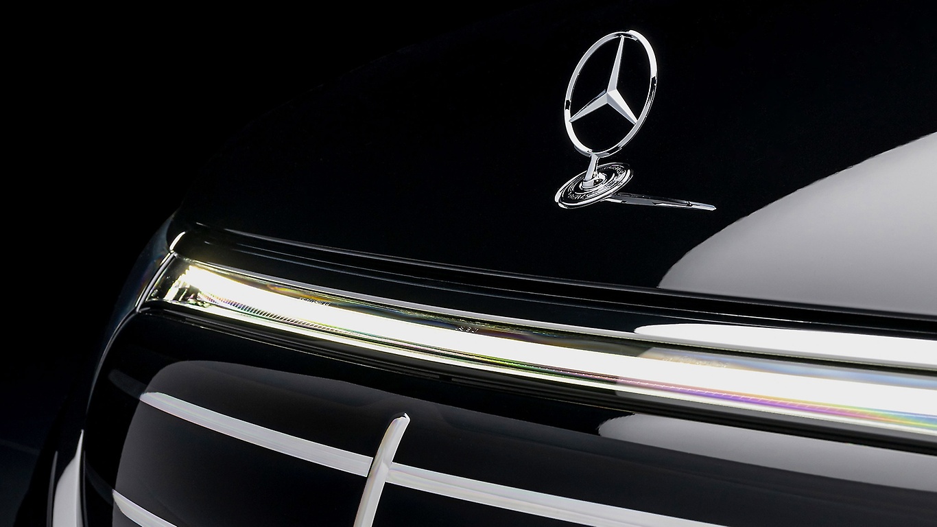 Mercedes-Benz strengthens Supervisory Board with Experts in Artificial ...