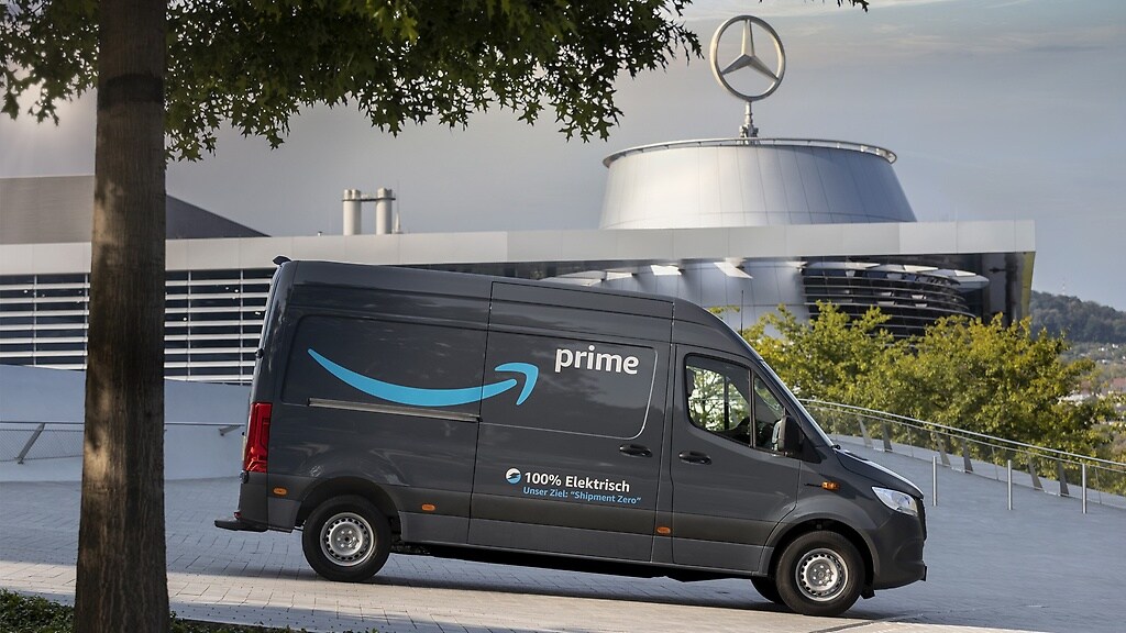 Mercedes-Benz and Amazon jointly advocate climate protection ...