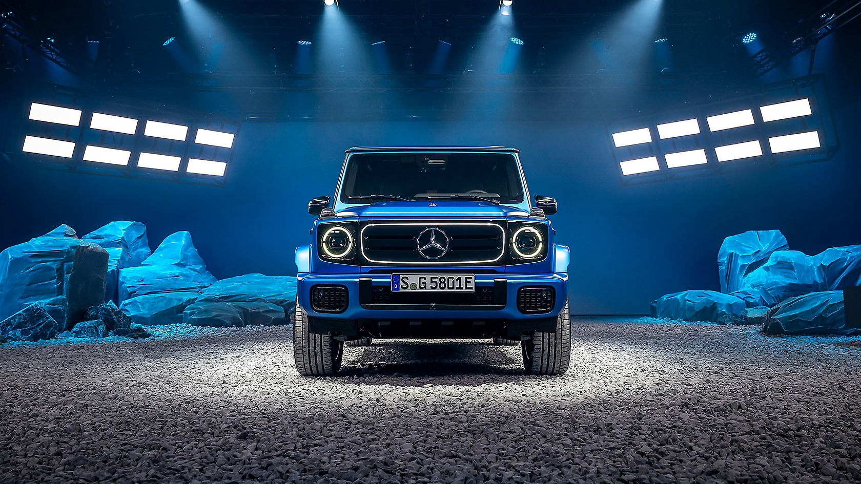 2nd Quarter Results 2024 | Mercedes-Benz Group > Investors > Reports ...