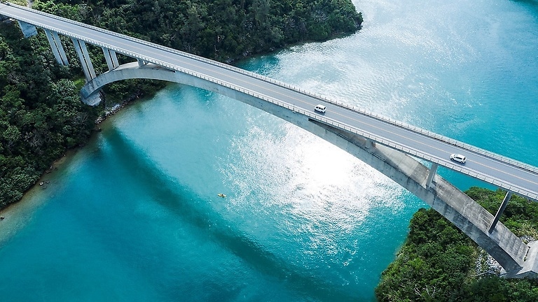 Advocacy Mercedes-Benz: Trade and Investment | Mercedes-Benz Group ...