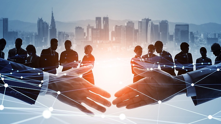 Advocacy Mercedes-Benz: Trade and Investment | Mercedes-Benz Group ...