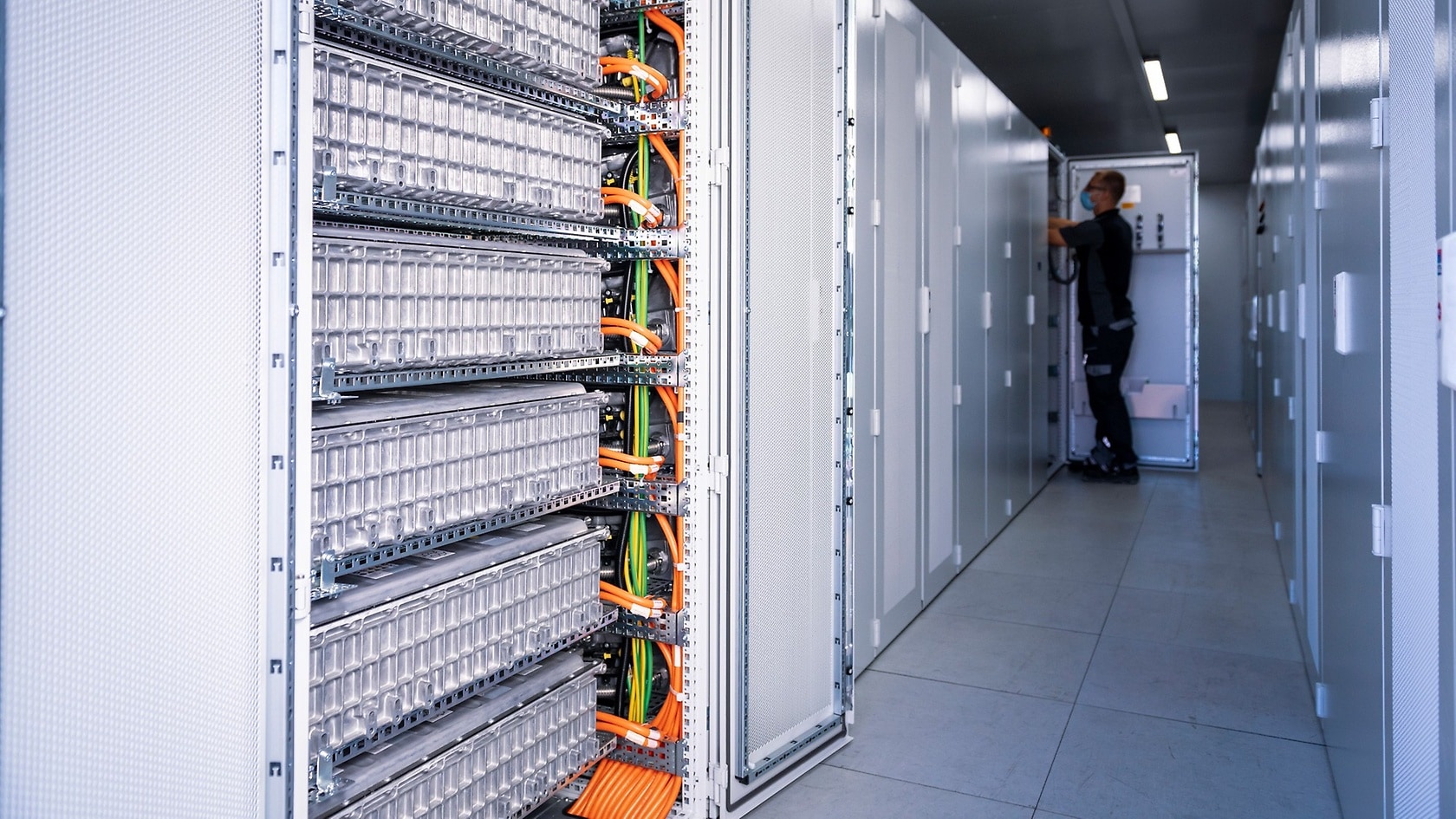 The future of production | Mercedes-Benz Group > Company > Mercedes ...