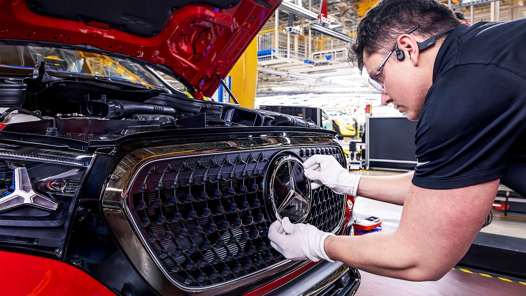 World premieres of new GLE and GLS marked by five-millionth model ...