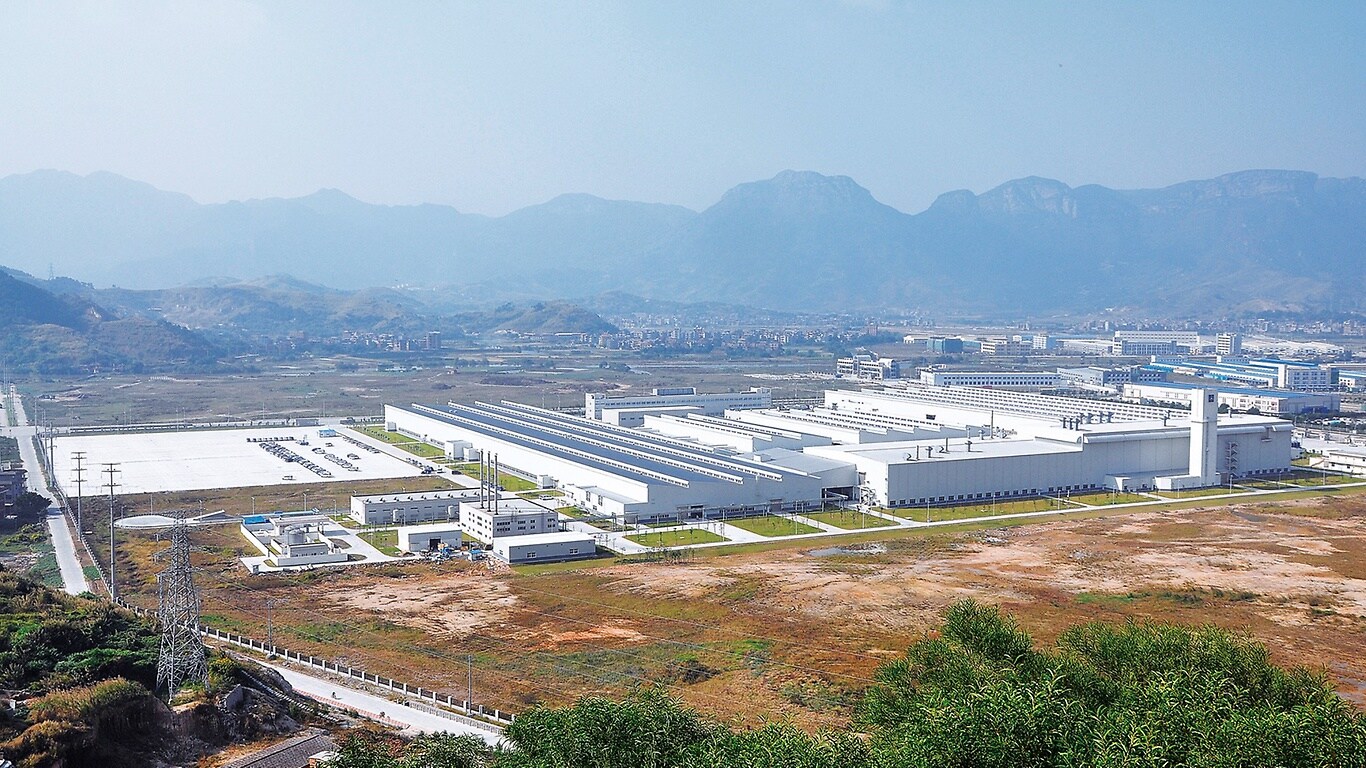 Daimler AG from 2010: Boom and Internationalization | Mercedes-Benz ...