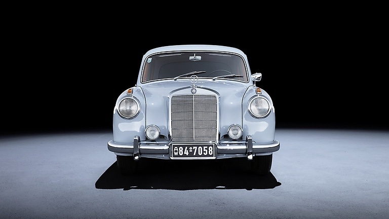 The evolution of the radiator grille. | Mercedes-Benz Group > Company ...