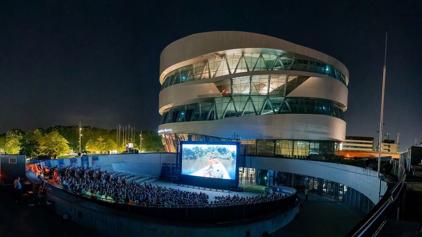 The Mercedes-Benz Museum | Mercedes-Benz Group > Company > Tradition ...