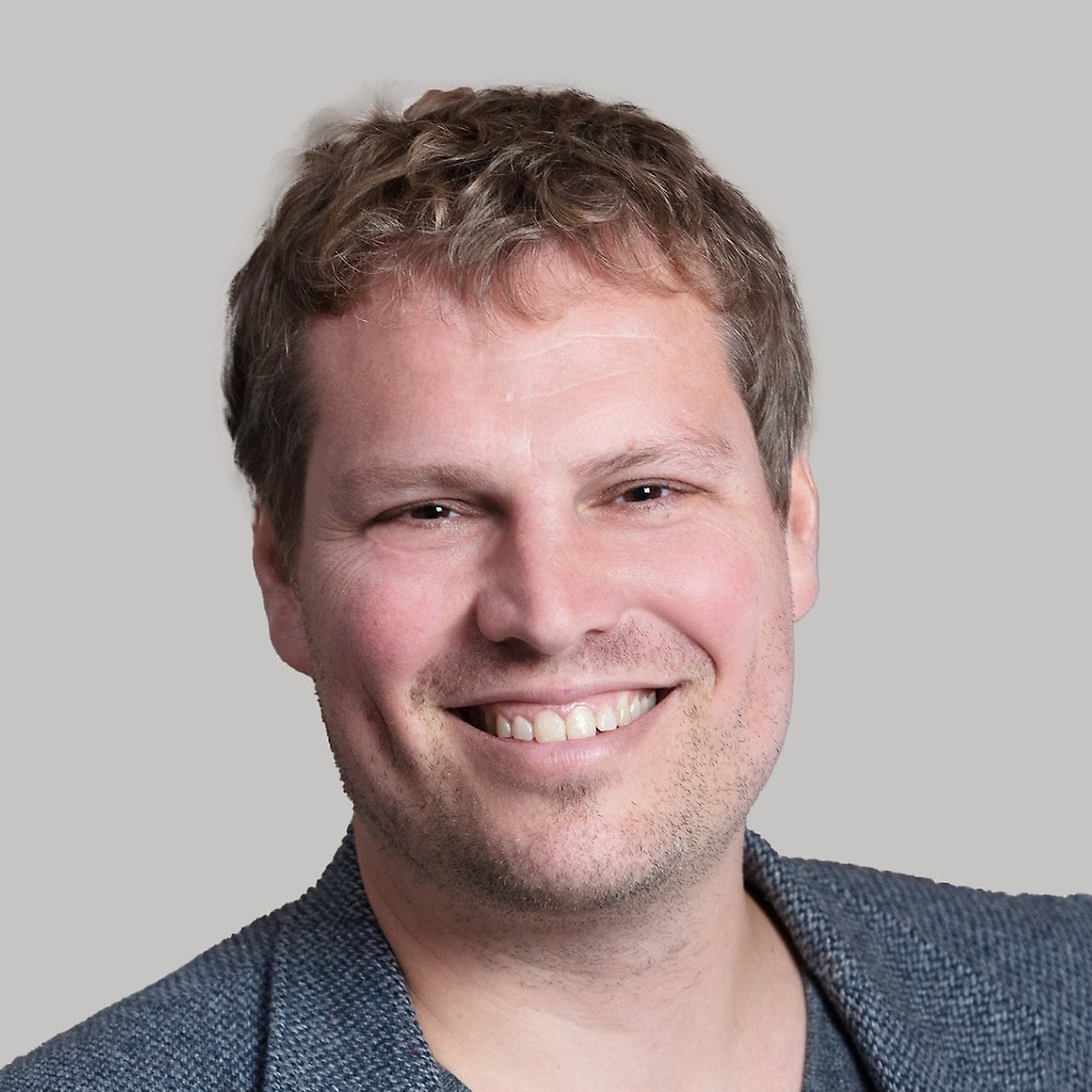 Advisory board for Integrity and sustainability. | Mercedes-Benz Group ...