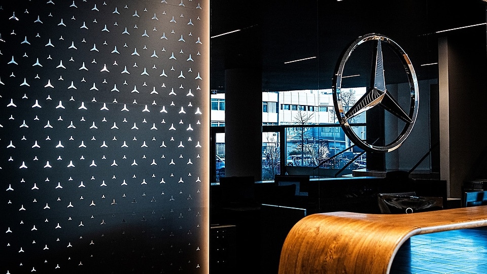 Mercedes-Benz Group AG raises full-year guidance based on solid ...